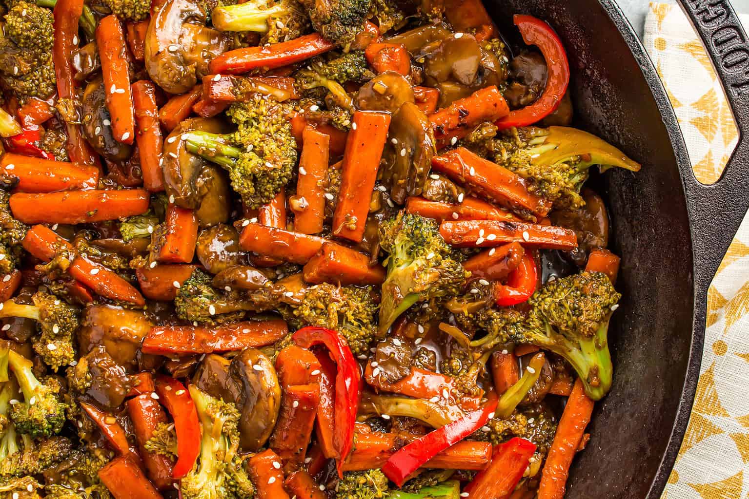 Saucy Stir Fry Vegetables {Gluten Free, Paleo, Whole30} - Joyfully Full