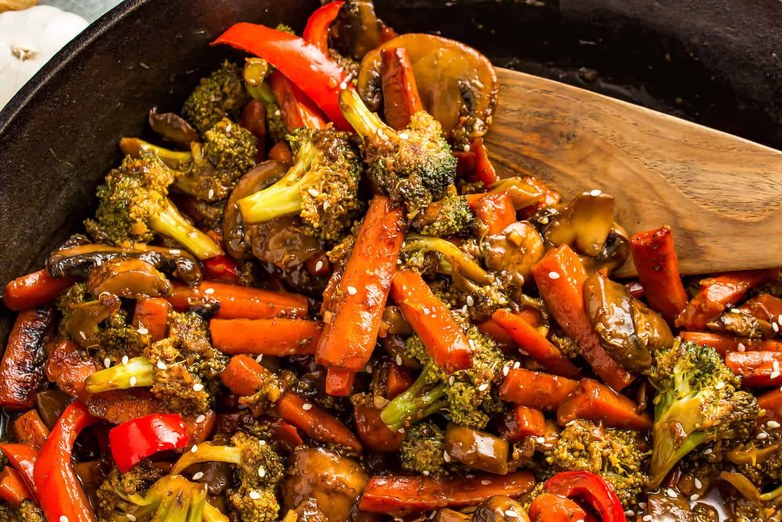Saucy Stir Fry Vegetables {Gluten Free, Paleo, Whole30} - Joyfully Full